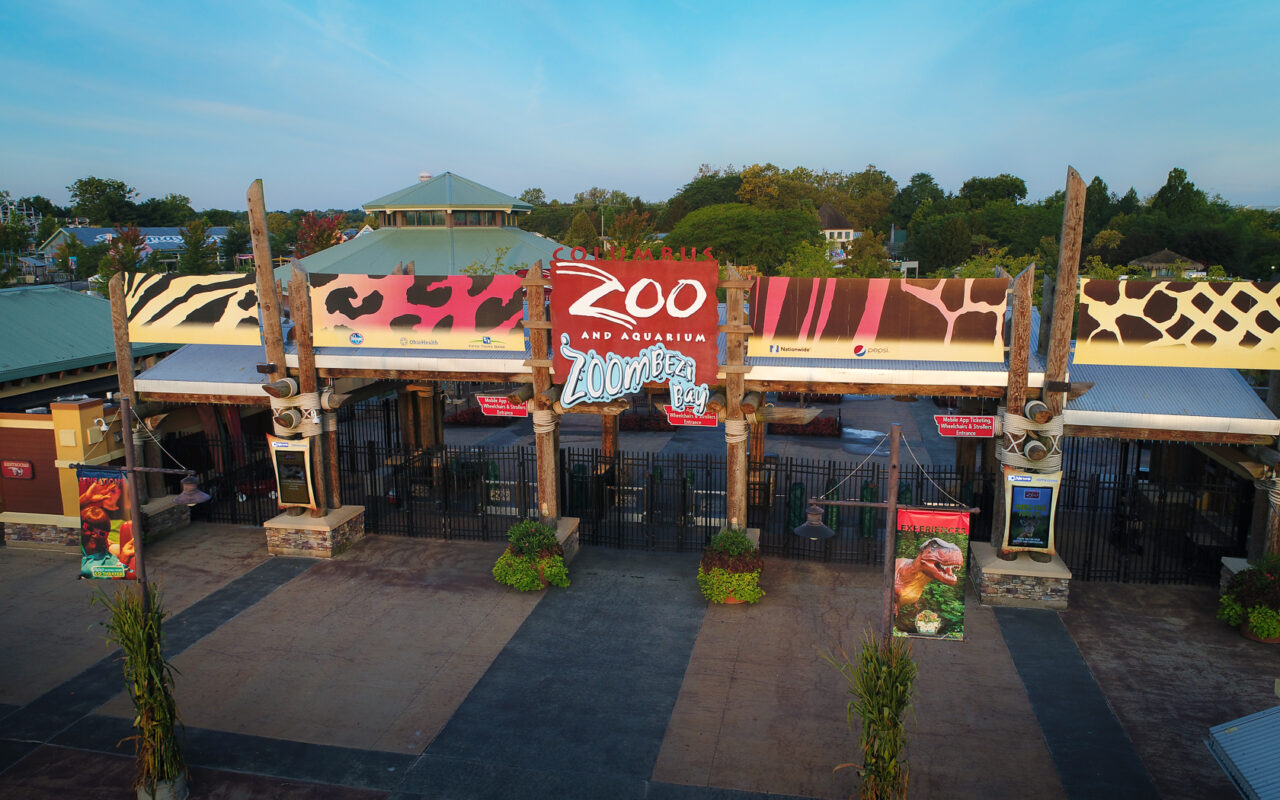 Zoo wins new accreditation - QFM96